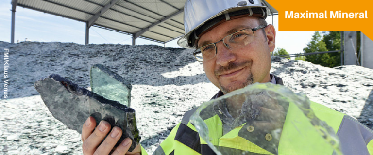 Der Herr der Scherben: Wie Glaswolle entsteht